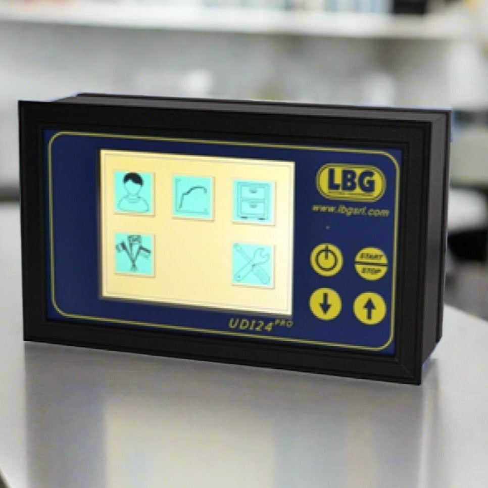 Universal digital indicator UDI24 PRO – REMET